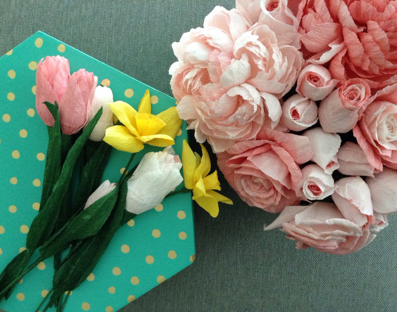 Crepe Paper Spring Tulip Tutorial by Roya - Carte Fini